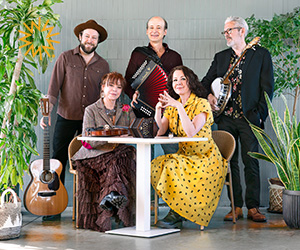 Solas 30th Anniversary Tour | Walton Arts Center Tickets